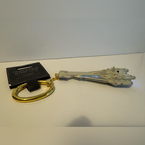 Disney | Other | Star Wars Chandrila Star Line Star Cruiser Keychain ...